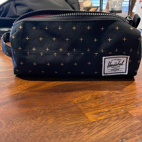 Herschel Supply Company | Bags | Hershel Toiletry Bag | Poshmark